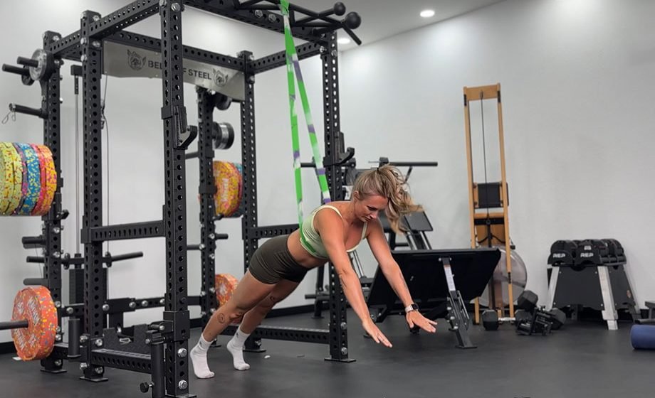Explosive Push Ups Workout for Upper Body Power | FlabFix